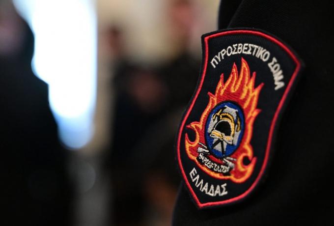 Φωτιά σε εκκοκκιστήριο βάμβακος στη Βοιωτία - Συναγερμός στην ...